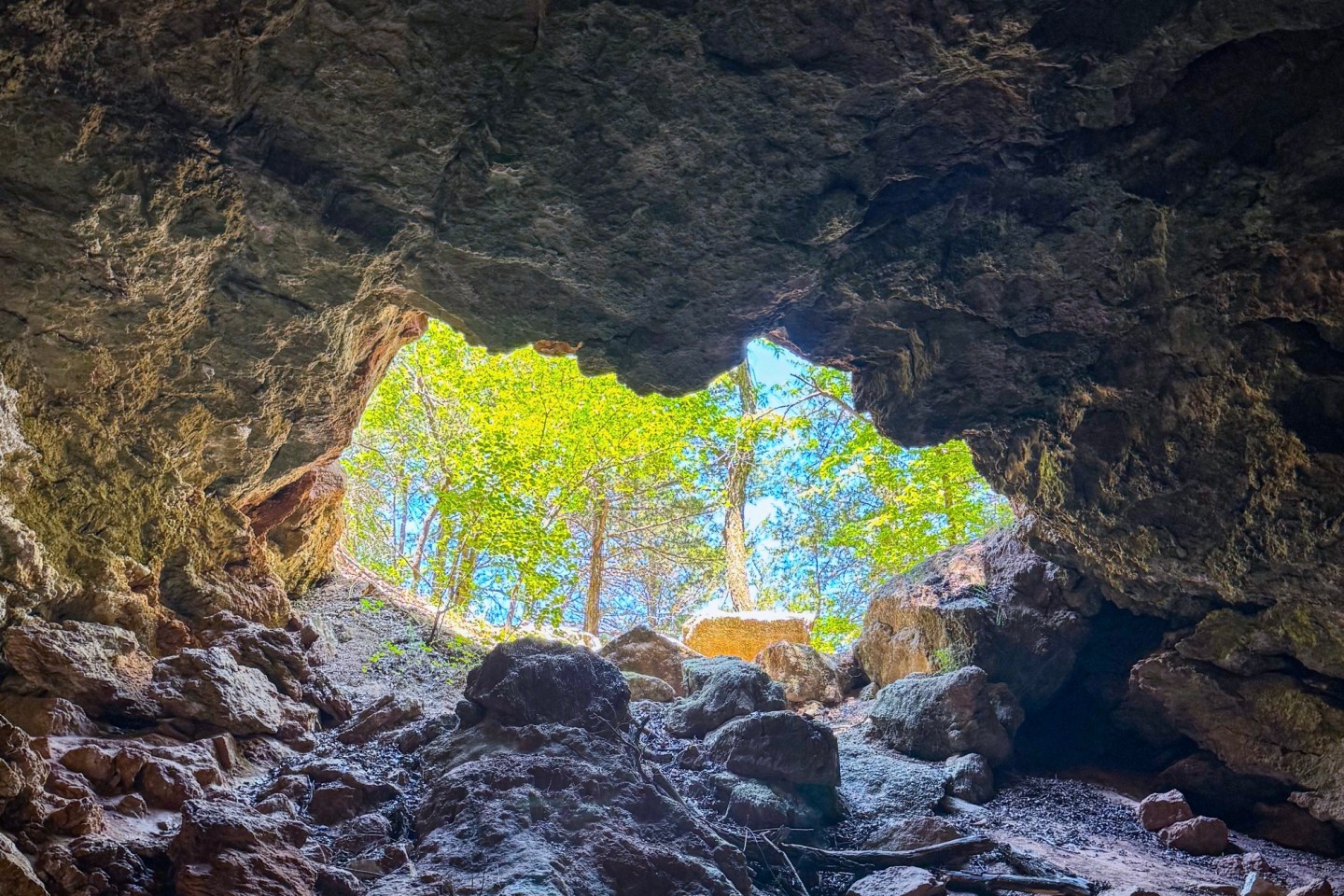 Alabaster Caverns State Park Oklahoma (Wild Caving Tips + What to Know ...